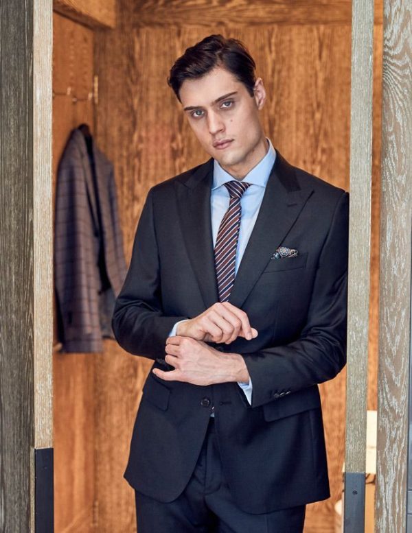 How To Choose Suit Colors And Fabrics | Senszio